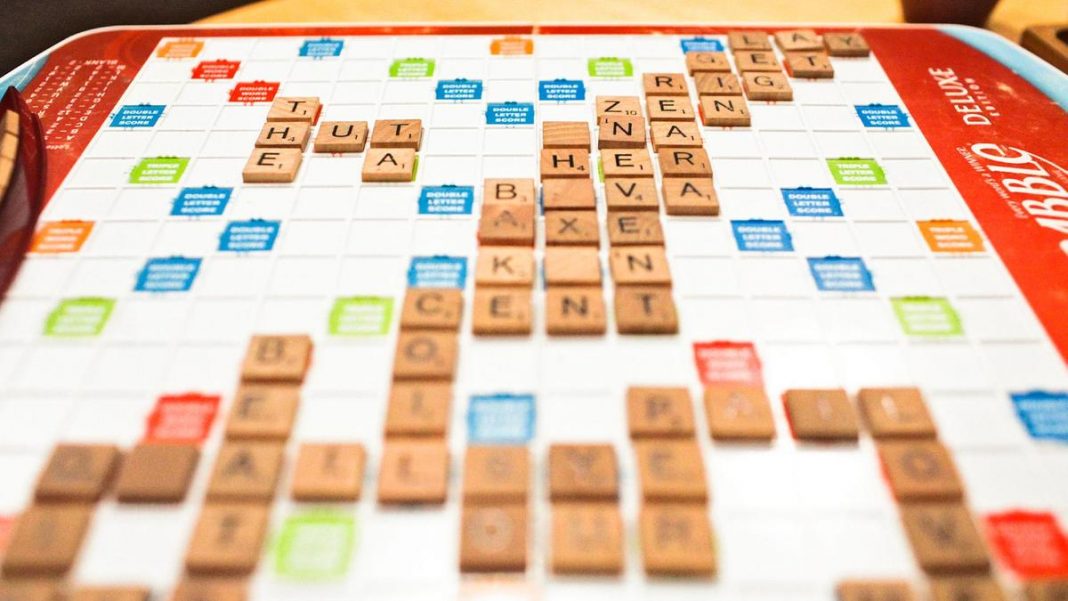 12 Time Pass Games To Play With Family or Kids on Qurantine- ZestVine