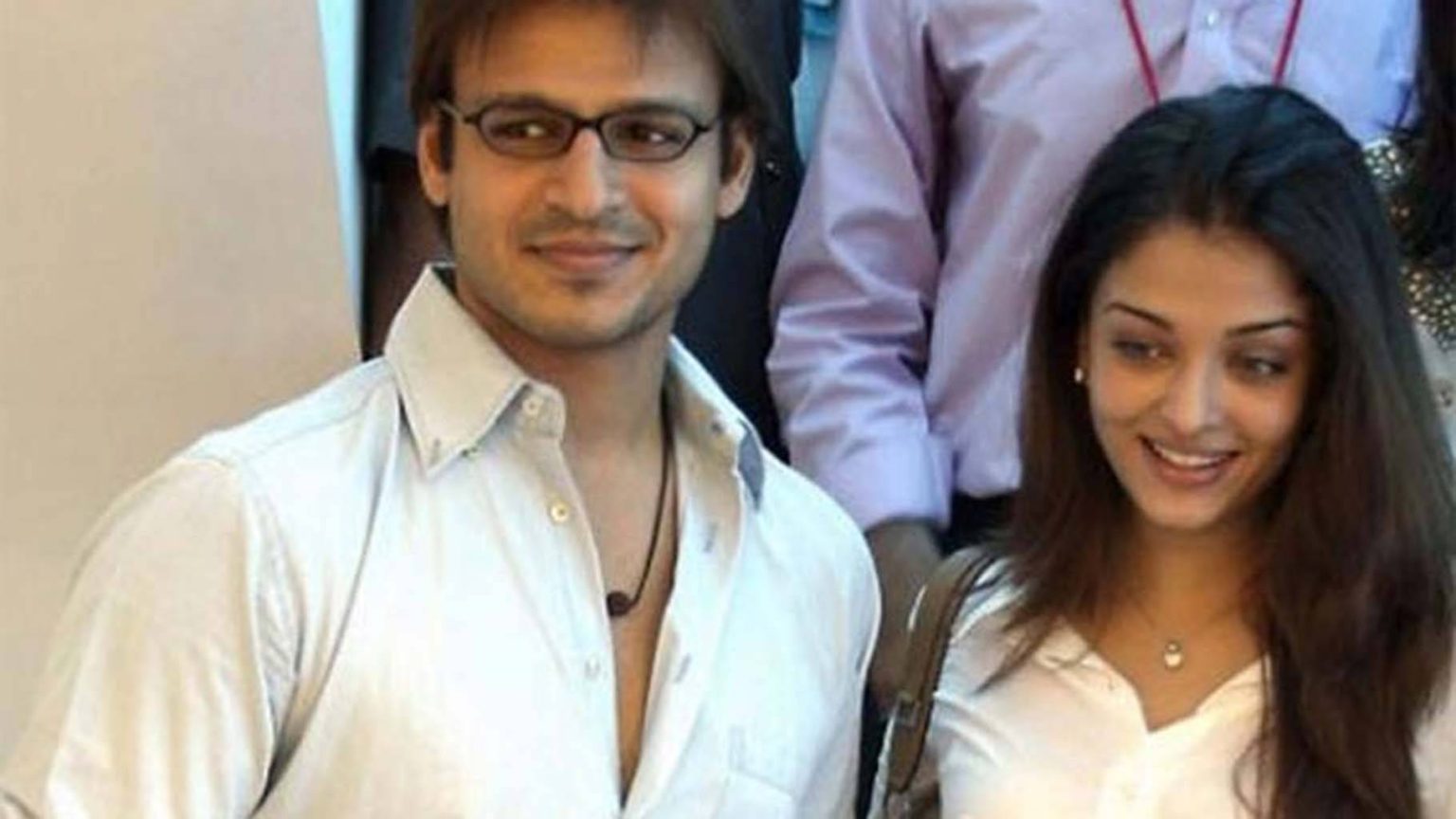 Arranged Meeting Turned Into Love Marriage: Vivek Oberoi and Priyanka ...