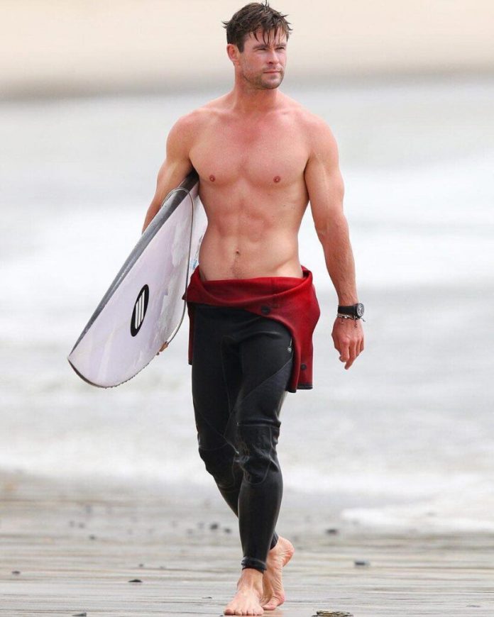 15 Most Handsome Hollywood Actors & Their Height