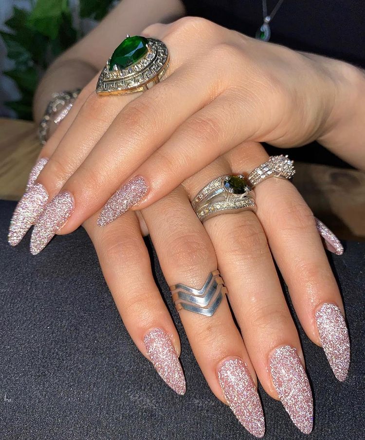 55+ Appealing Easy Nail Art Designs To Try in 2025 - Page 3 of 3